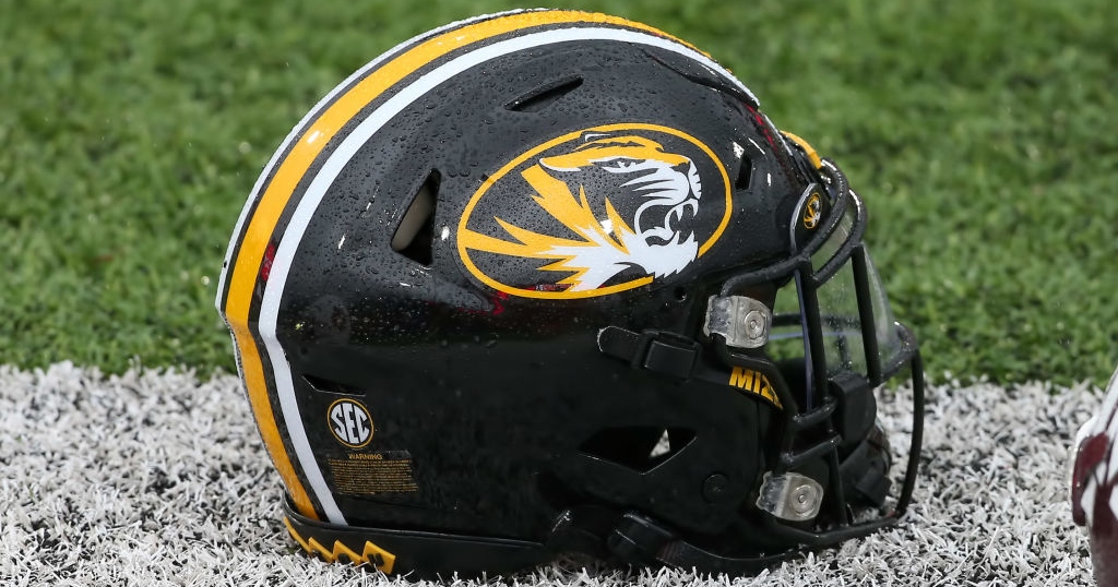 Missouri defensive lineman Trajan Jeffcoat enters the NCAA Transfer ...