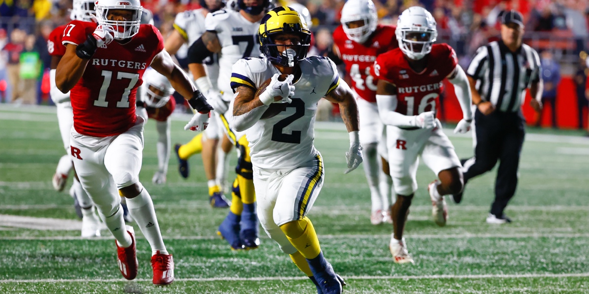 Blake Corum announces decision to return to Michigan for 2023 season - On3