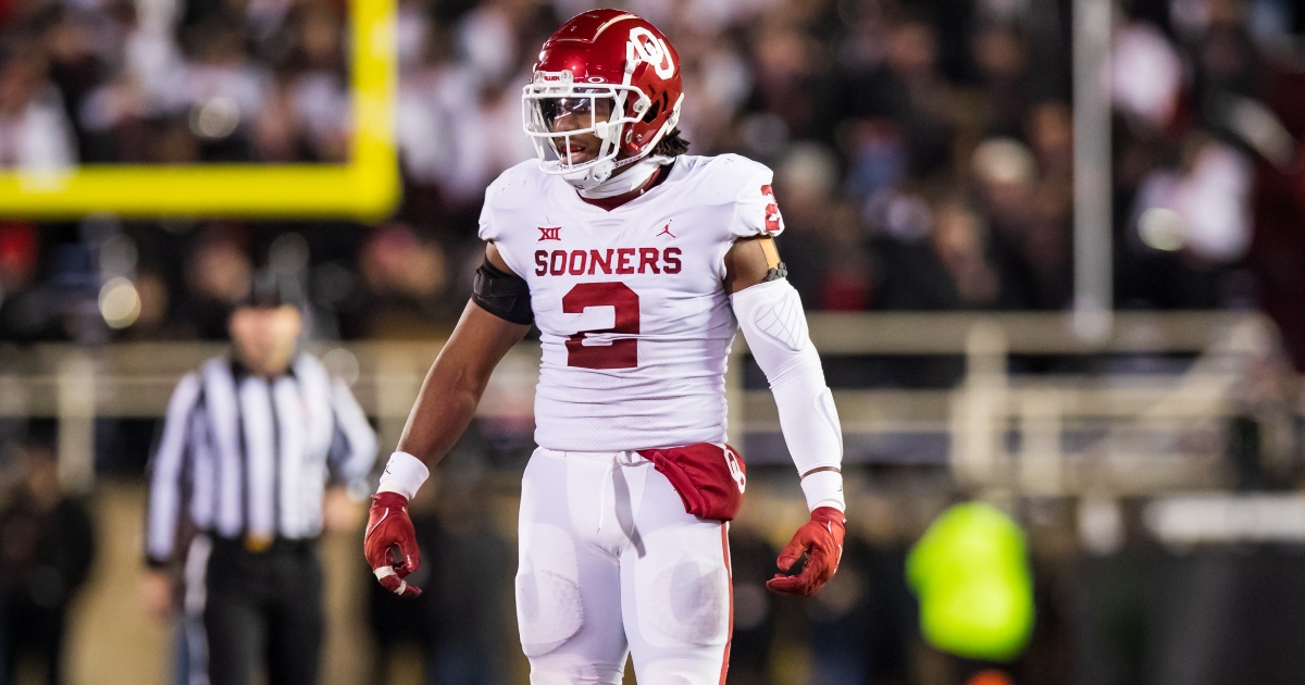 Oklahoma linebacker David Ugwoegbu enters portal