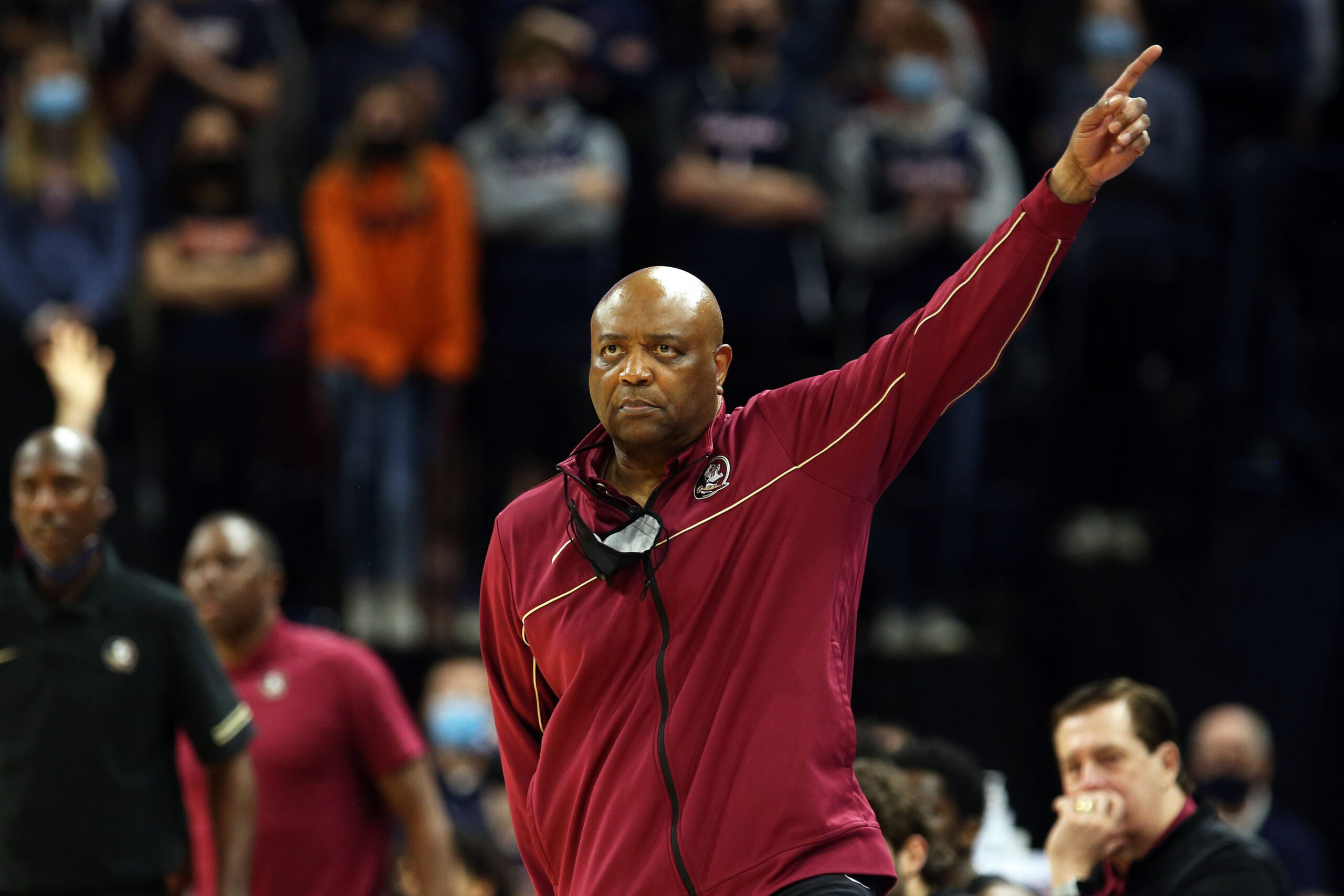 Leonard Hamilton explains why he didn’t call timeout ahead of game ...