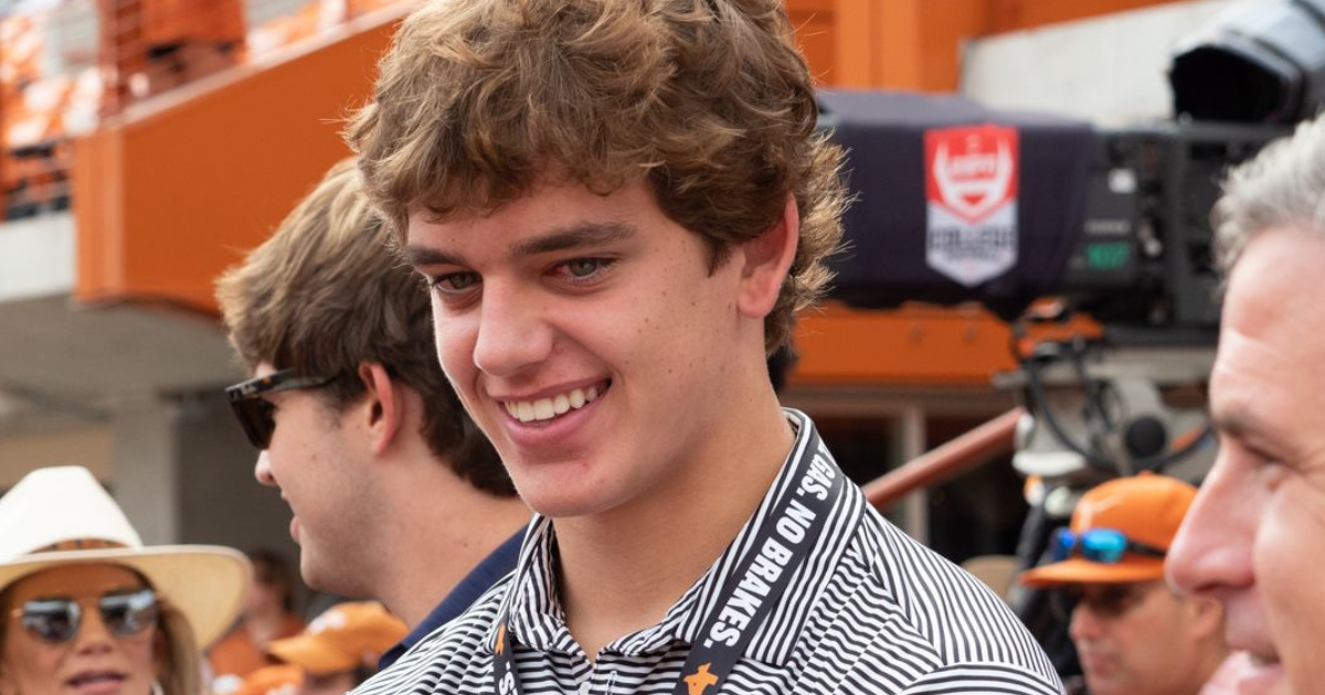 LOOK: Arch Manning takes part in first Texas football practice - On3