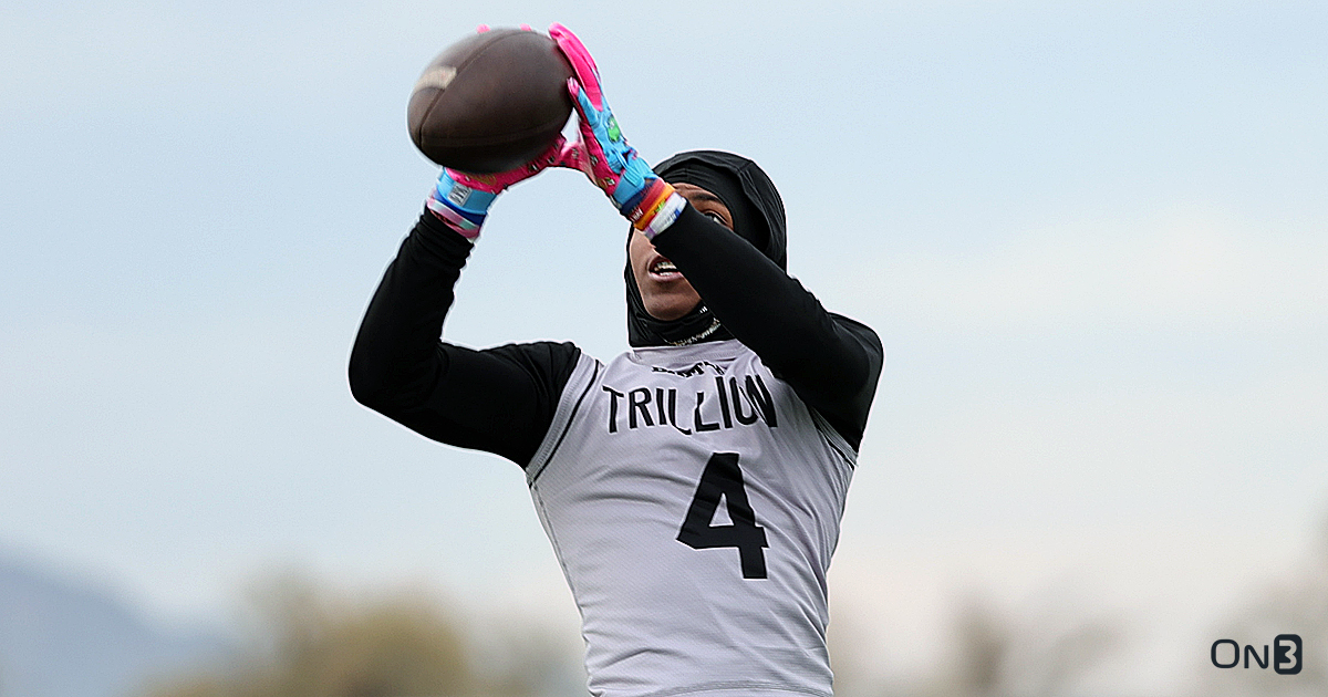 Dakorien Moore, 2025 top-15 WR, interested in programs across the country - On3