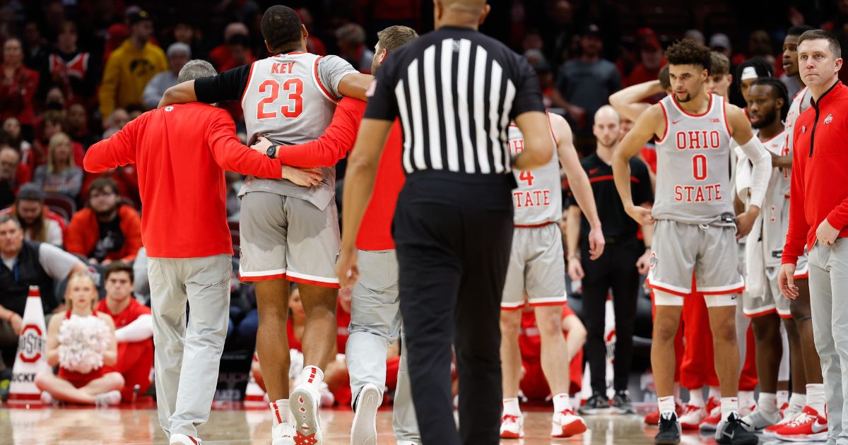 Ohio State: Zed Key suffers late-game injury against Iowa