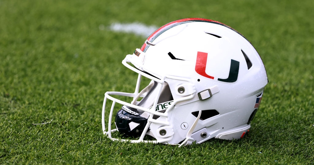 Miami DB Terry Roberts re-enters NCAA transfer portal