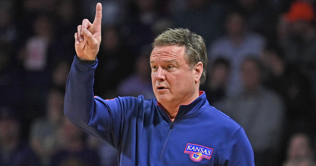 Bill Self gives hilarious response to Kansas struggles despite halftime ...