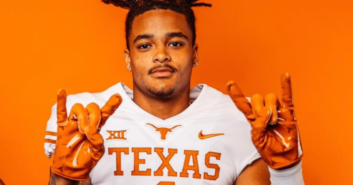 On Texas Football: Roberson & Robinson, 2023 Recruiting, Texas Basketball - On3