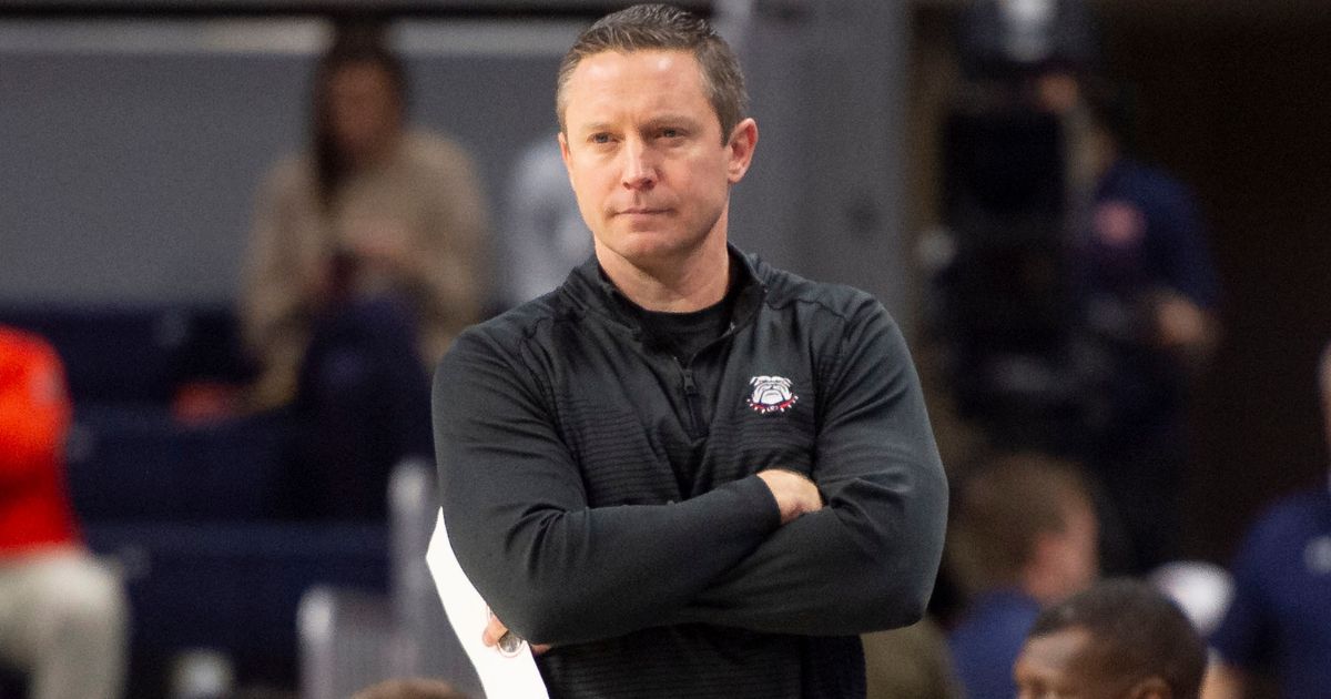 Georgia goes cold without leading scorer in loss to A&M