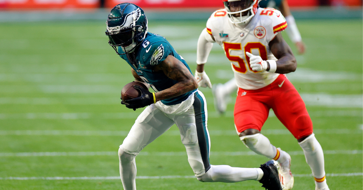 Former Alabama star WR DeVonta Smith continues to perform on big stages