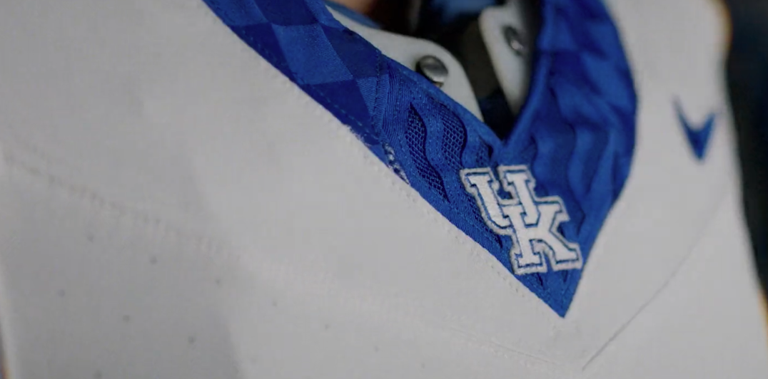 Kentucky Football Teases New Uniforms in Super Bowl Commercial