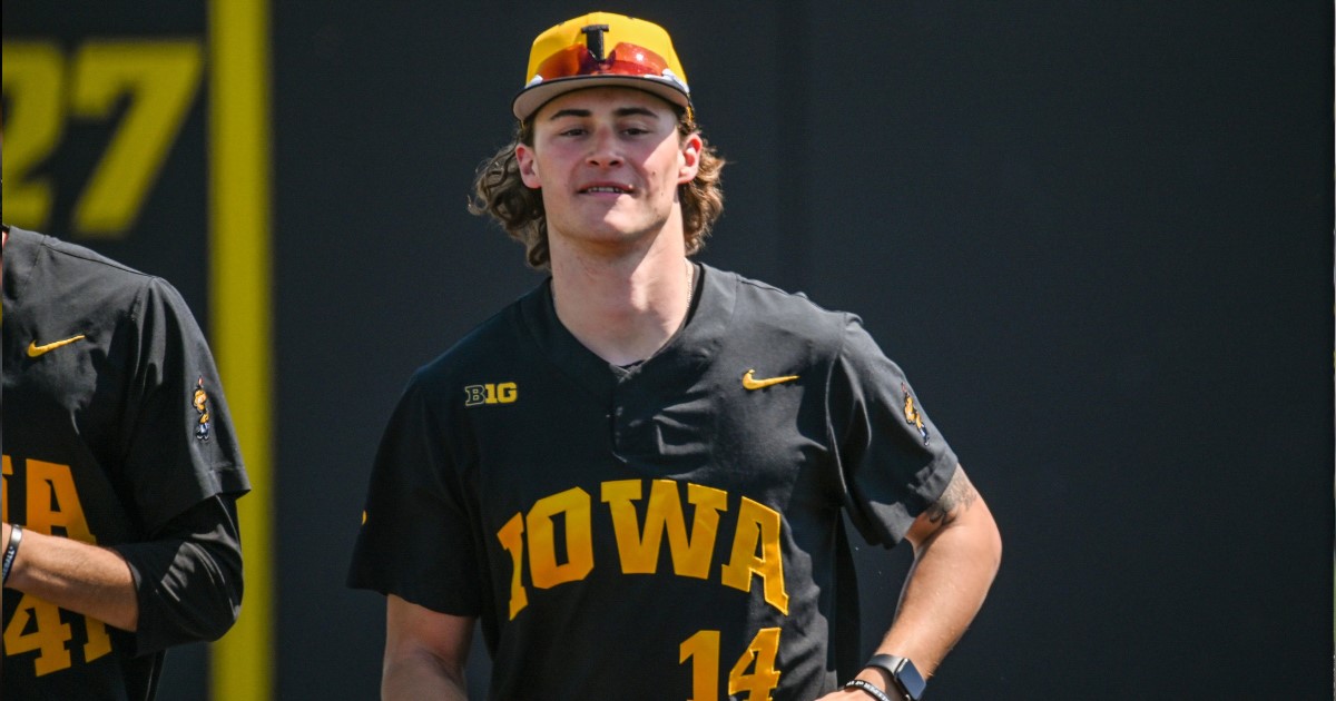 Brody Brecht sets the tone, as Iowa defeats Quinnipiac