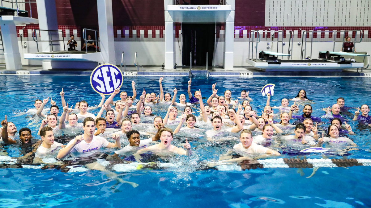 Gators sweep SEC Swimming & Diving titles for first time since ’93