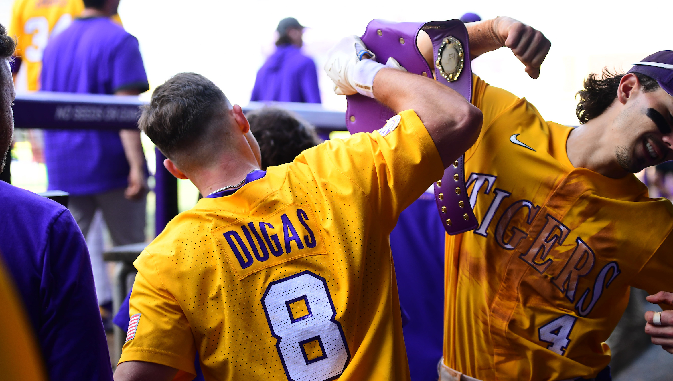 LSU completes sweep of Western Michigan with 9-2 win on Sunday - On3