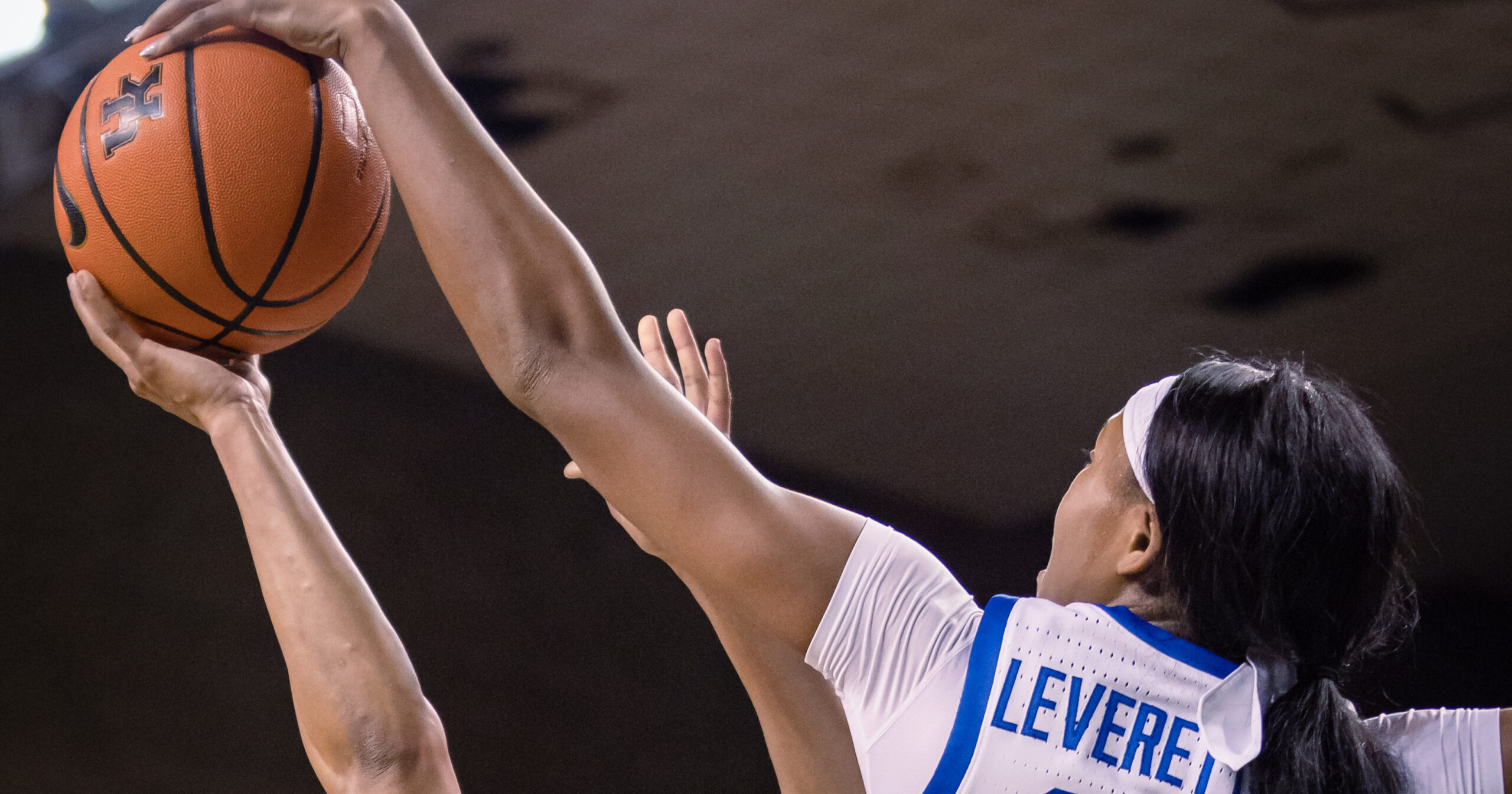 Nyah Leveretter of Kentucky WBB tears ACL, out for season - On3