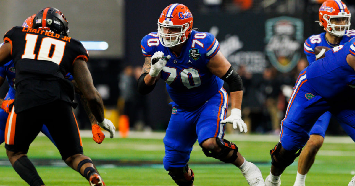 Florida Gators offer former offensive lineman Michael Tarquin