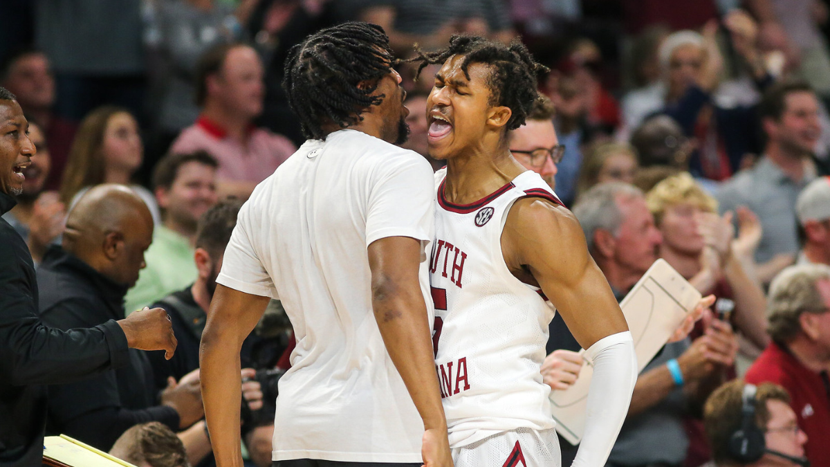 Meechie Johnson makes pitch for recruits to play for South Carolina