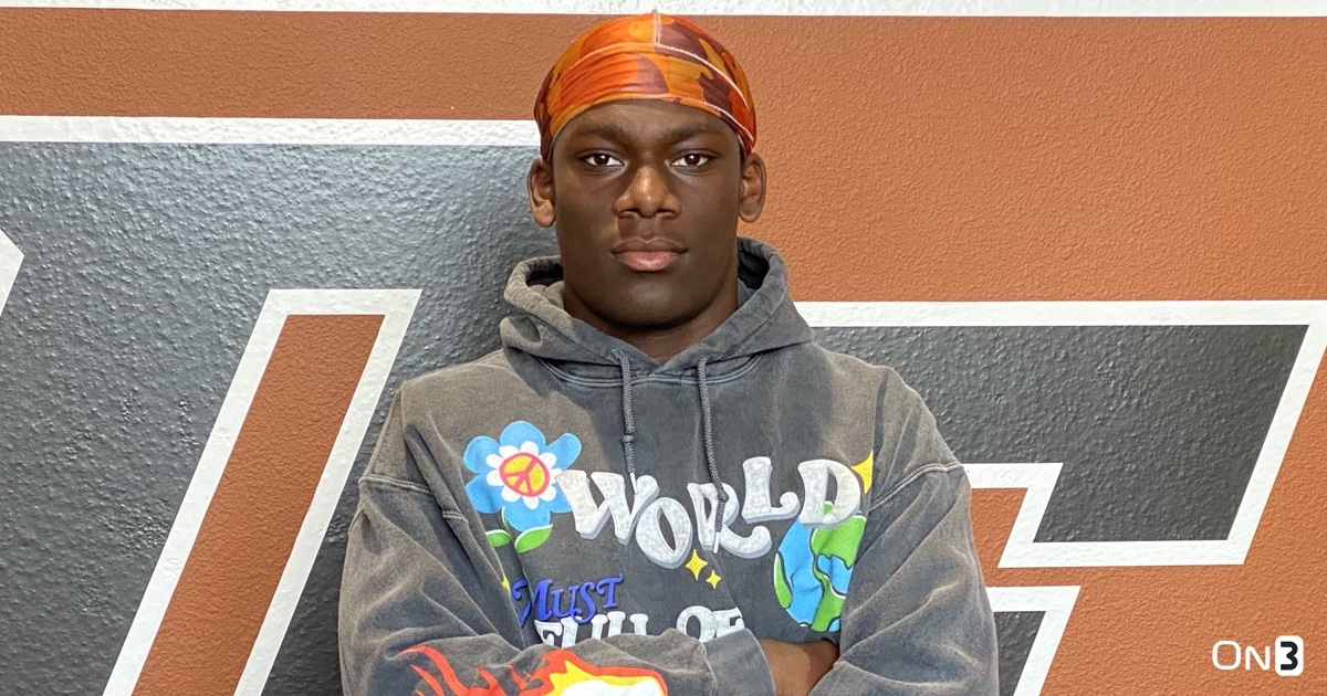 Three-star EDGE Deshawn Warner on his Texas visit: "Definitely puts them at the top of my list ...