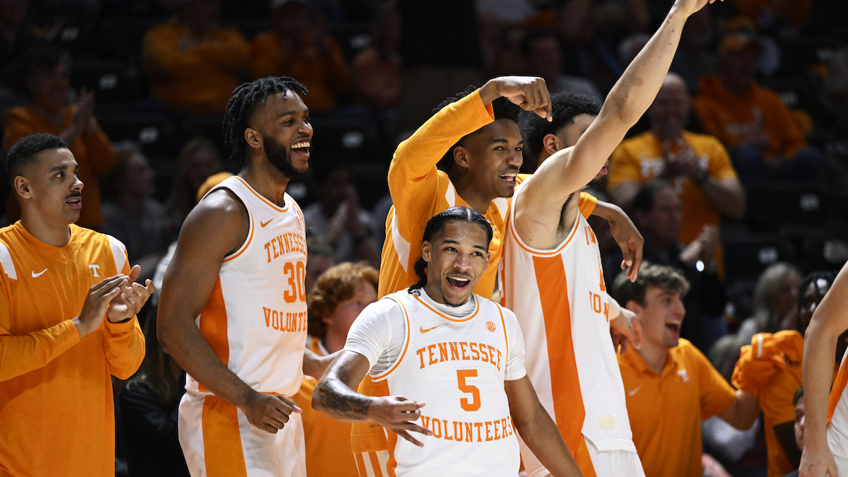 Vols' offense blows up in James' return - On3