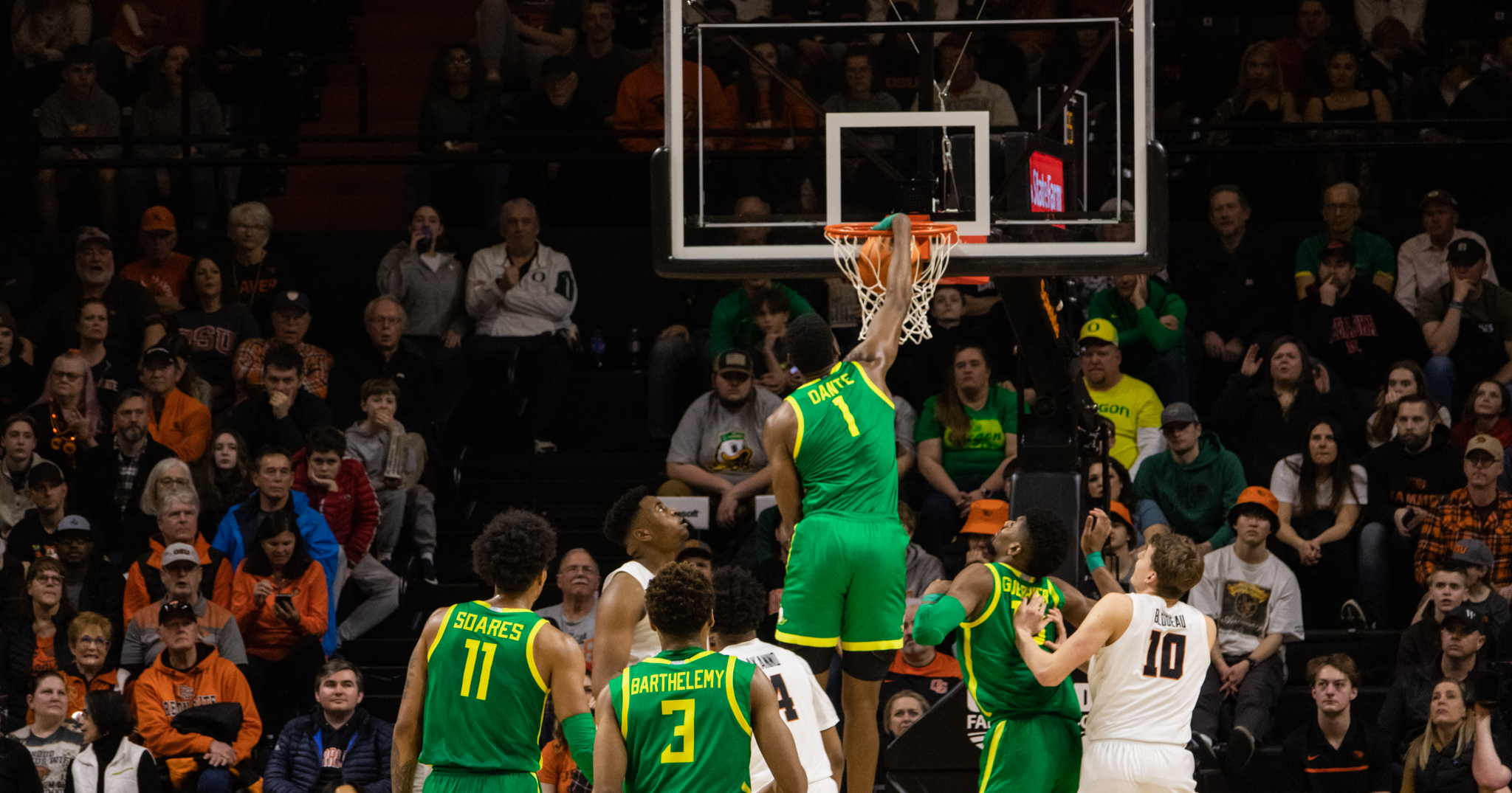 Photo Gallery: Ducks capture thrilling win at OSU - On3