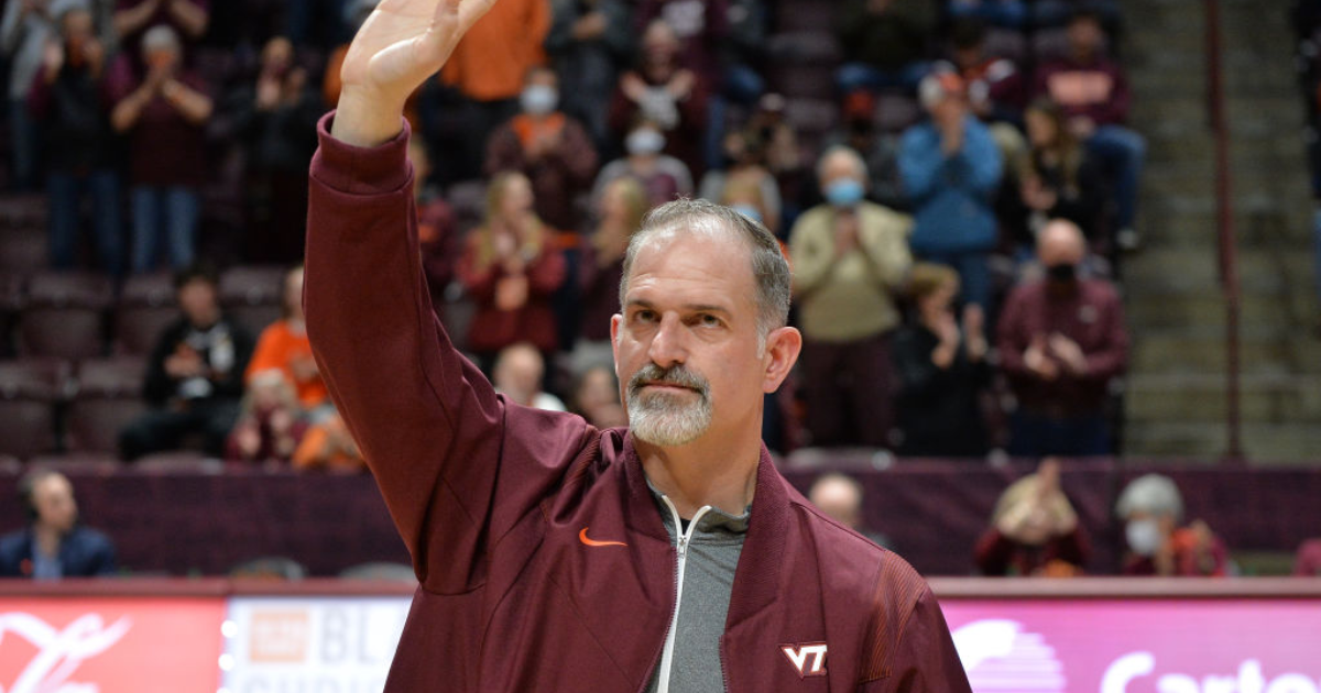 Notre Dame formally announces hiring of Joe Rudolph