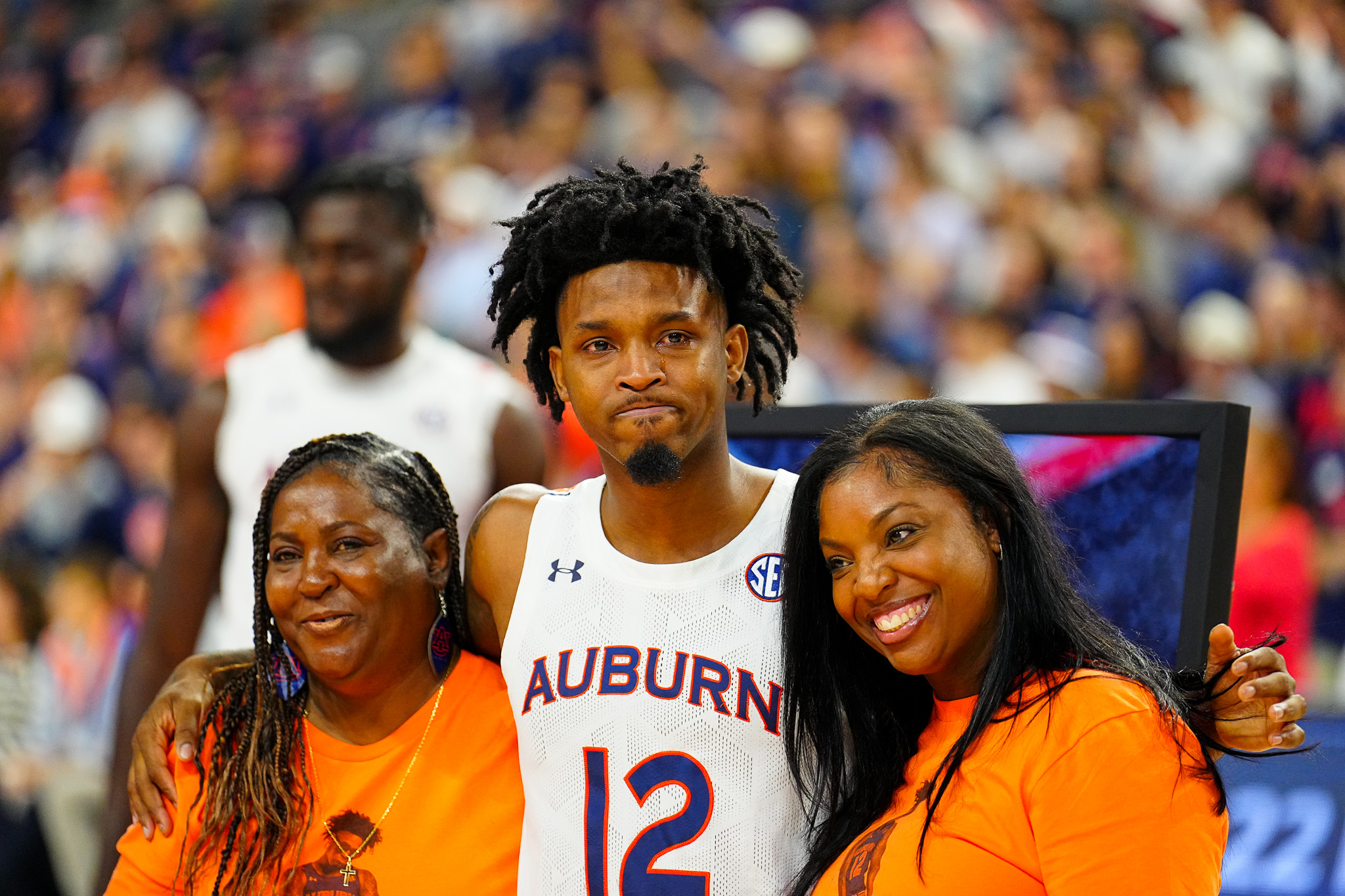 Photos: Auburn defeats No. 12 Tennessee