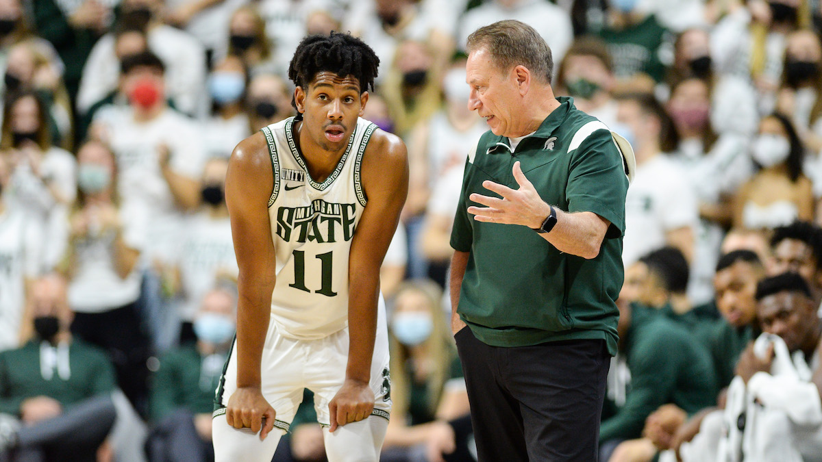 Tom Izzo evaluates offense under AJ Hoggard's leadership