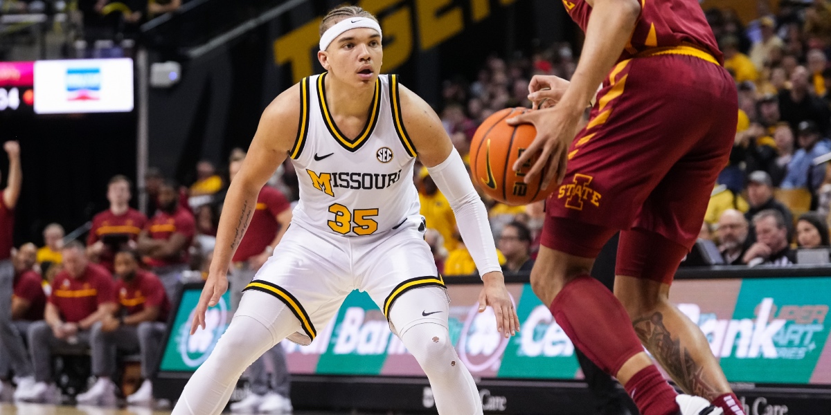 Dennis Gates breaks down how Noah Carter impacts the game - On3