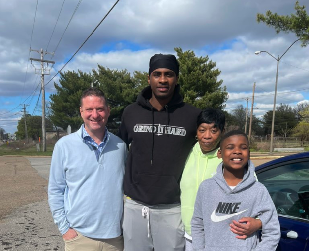 Four-star PF Rashaud Marshall recommits to Ole Miss, Chris Beard