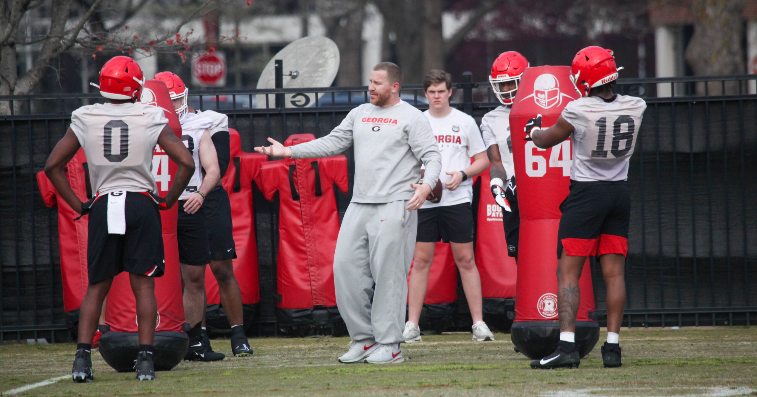 PHOTOS: Georgia suits up for second time this spring