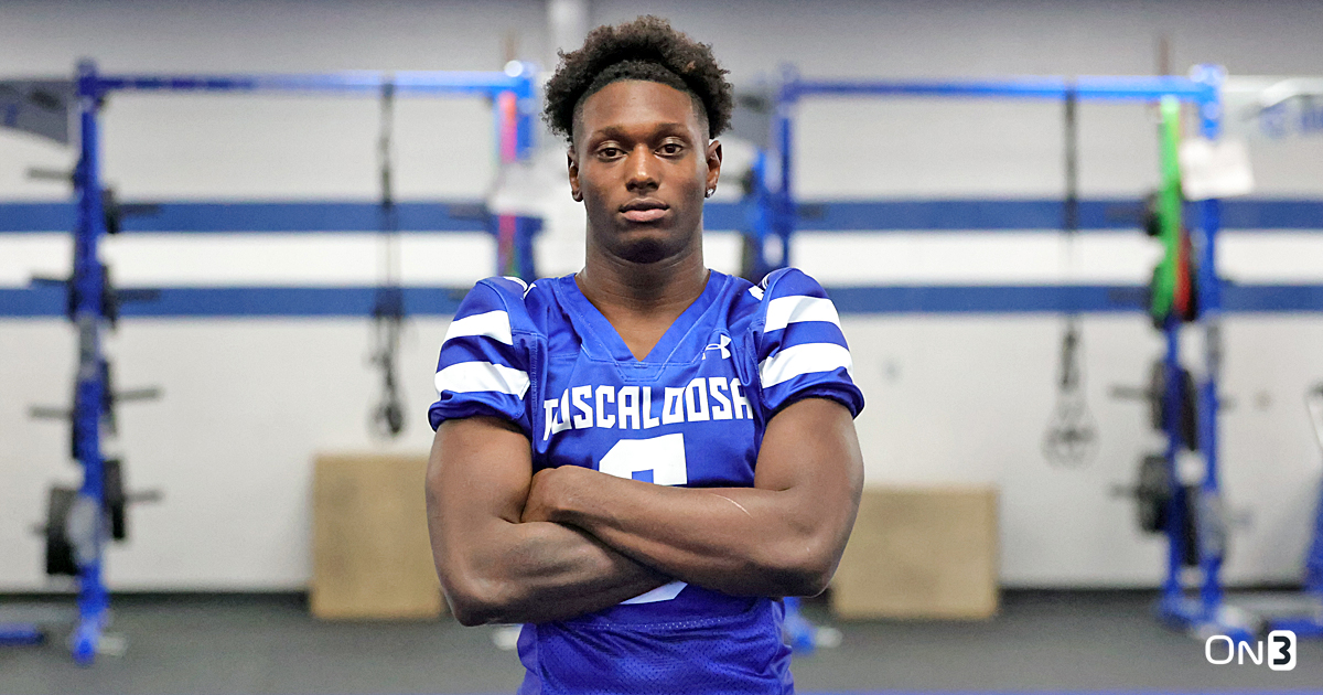 Coach of 4-star RB Kevin Riley gives latest as Miami, Alabama fight