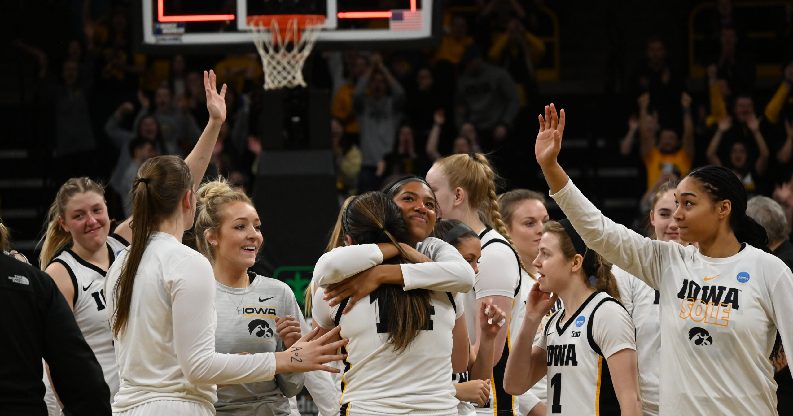 Hawkeye Report Podcast talks Iowa hoops