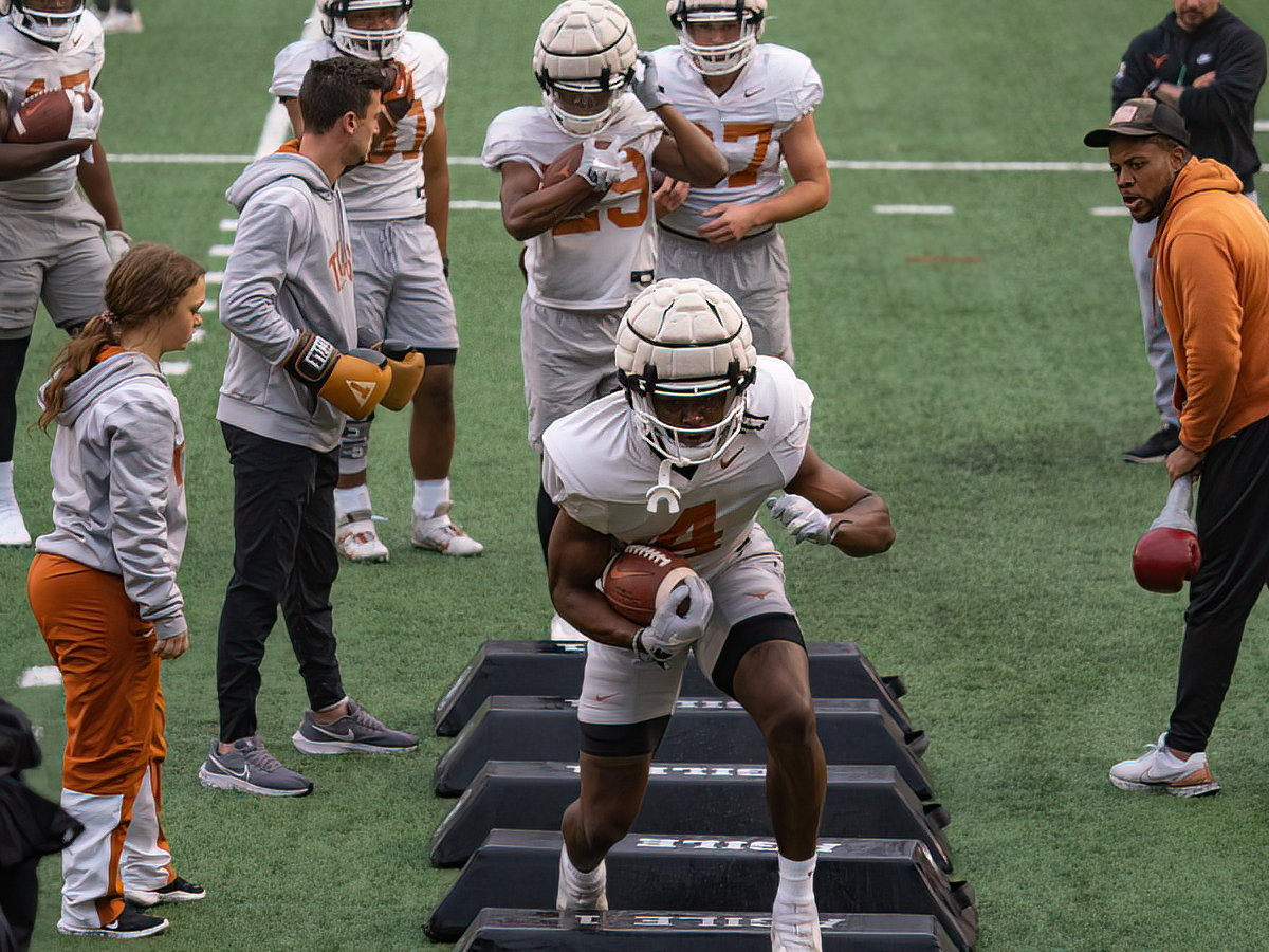 Photo Gallery: Texas practices at DKR after spring break pause - On3