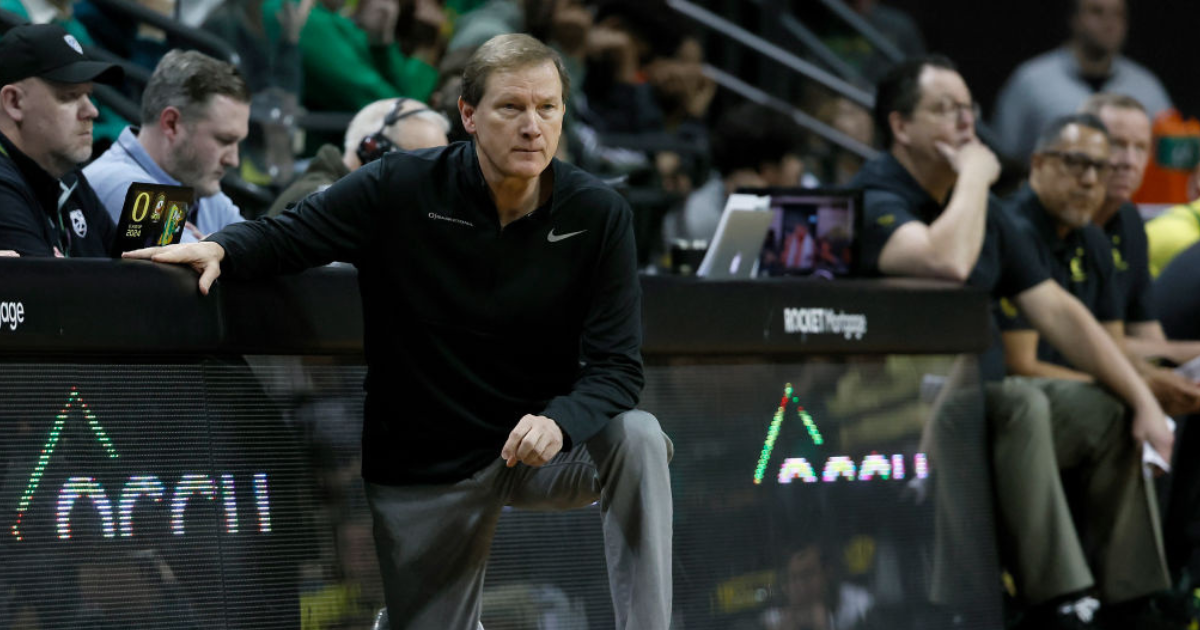 Where Oregon's roster, scholarship count stand following departure of ...