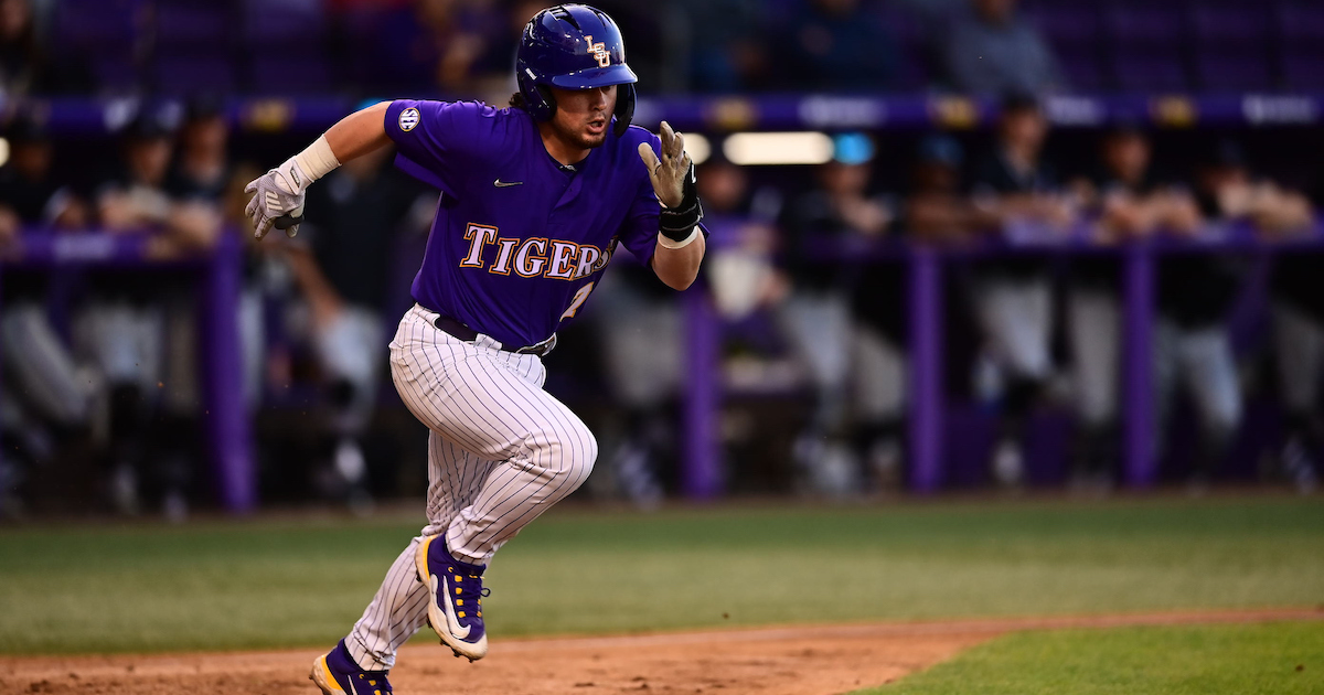 LSU Baseball cruises past Central Arkansas, 10-4 - On3