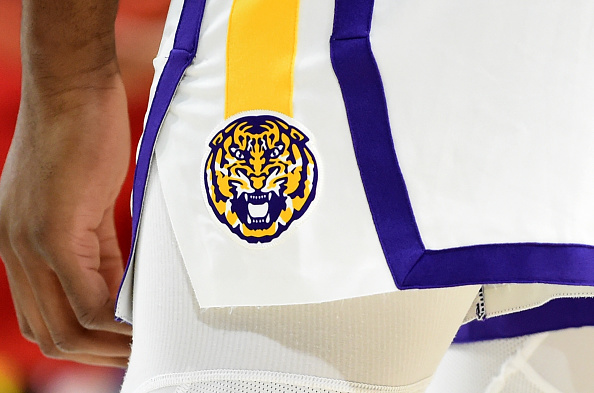 LSU point guard Cam Hayes enters NCAA Transfer Portal