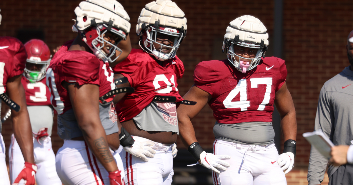 LOOK: Alabama football takes the field for fifth practice of spring