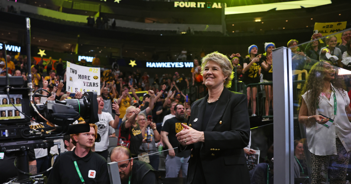 What Lisa Bluder said after beating South Carolina