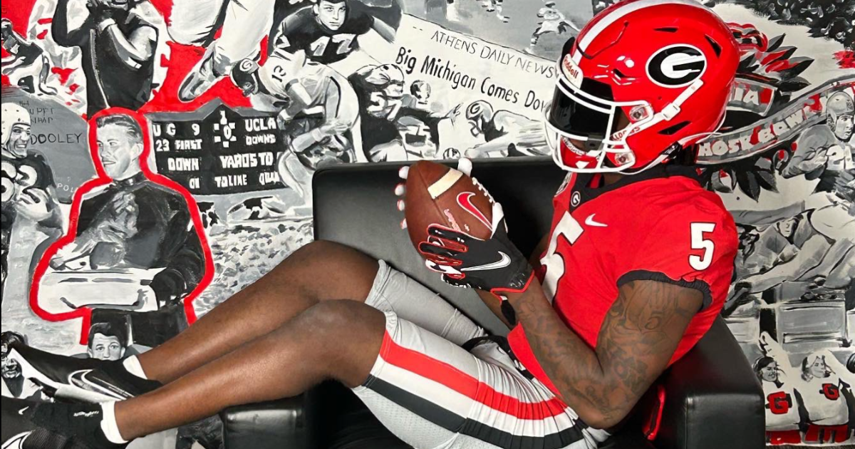 Georgia shoots up the list for four-star RB Akylin Dear after offer