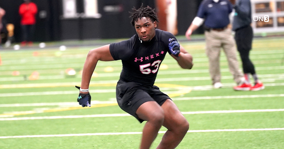 Michigan recruiting: Top 100 EDGE London Merritt talks offer