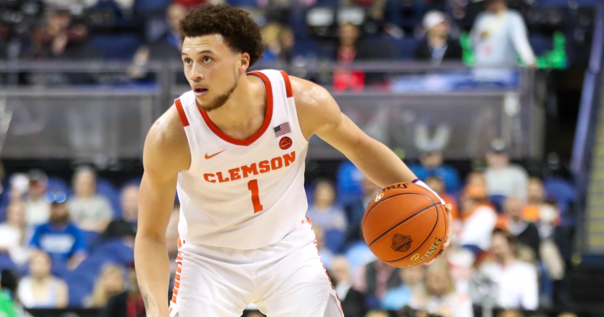 Clemson Tigers guard Chase Hunter announces his return for a fifth ...