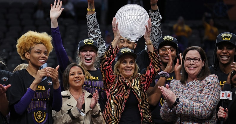 LSU gets transfer target Van Lith in for an official visit - On3