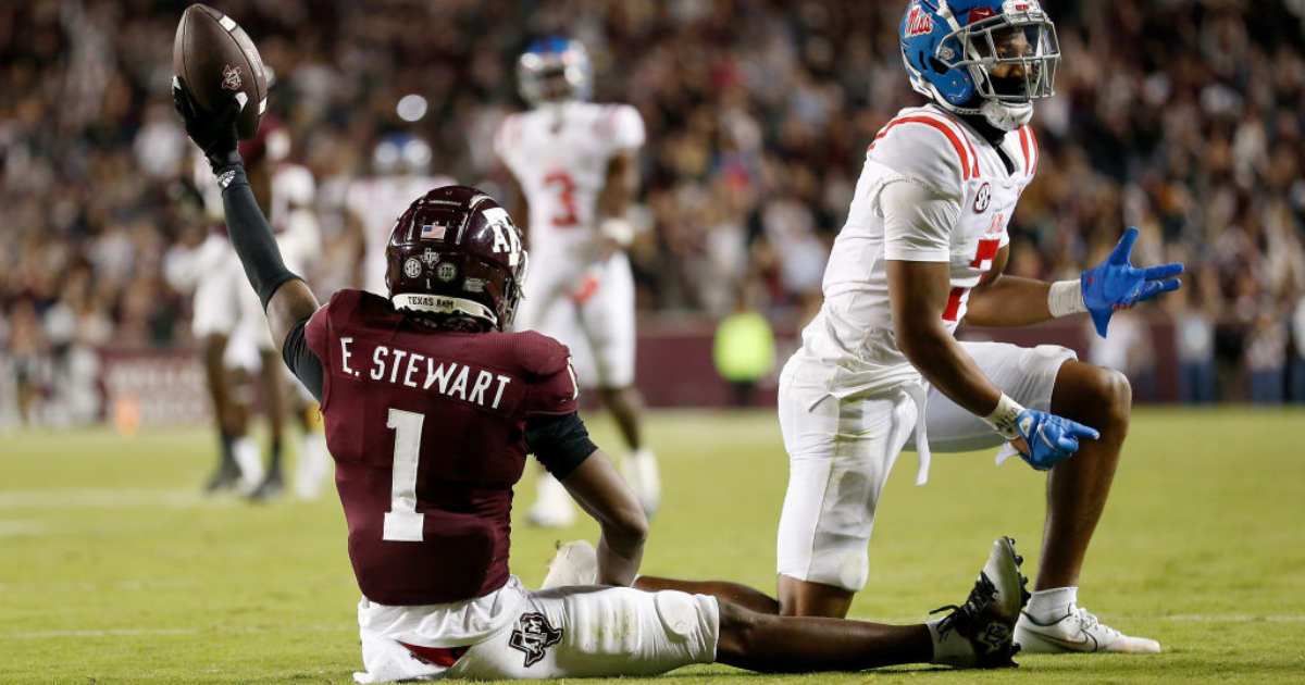Texas A&M receiver Evan Stewart signs NIL deal with Coach - On3