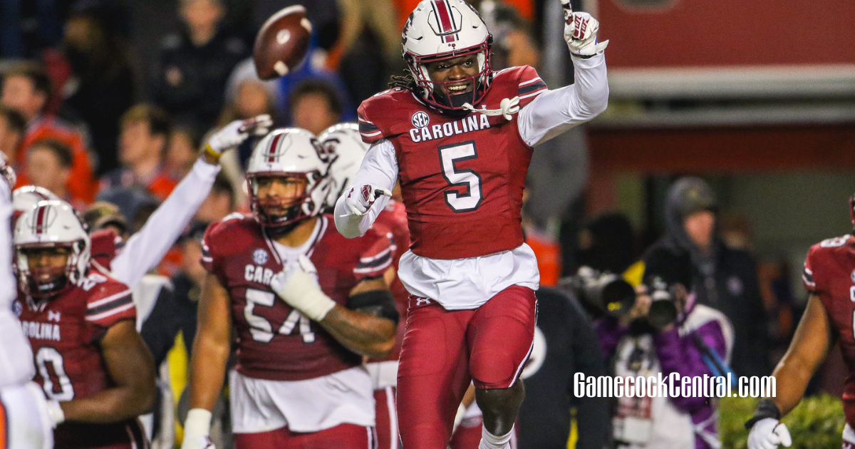 Dakereon Joyner running 'daddy day care' in May - On3