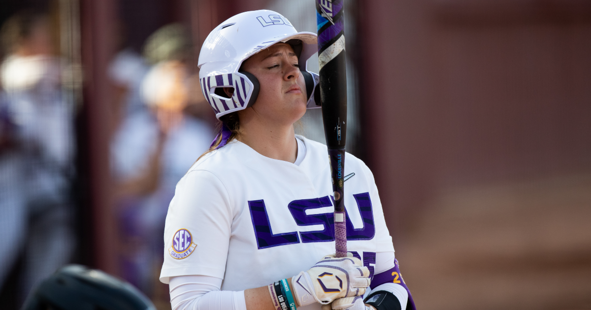 LSU's Georgia Clark ejected after exchange with umpire - On3