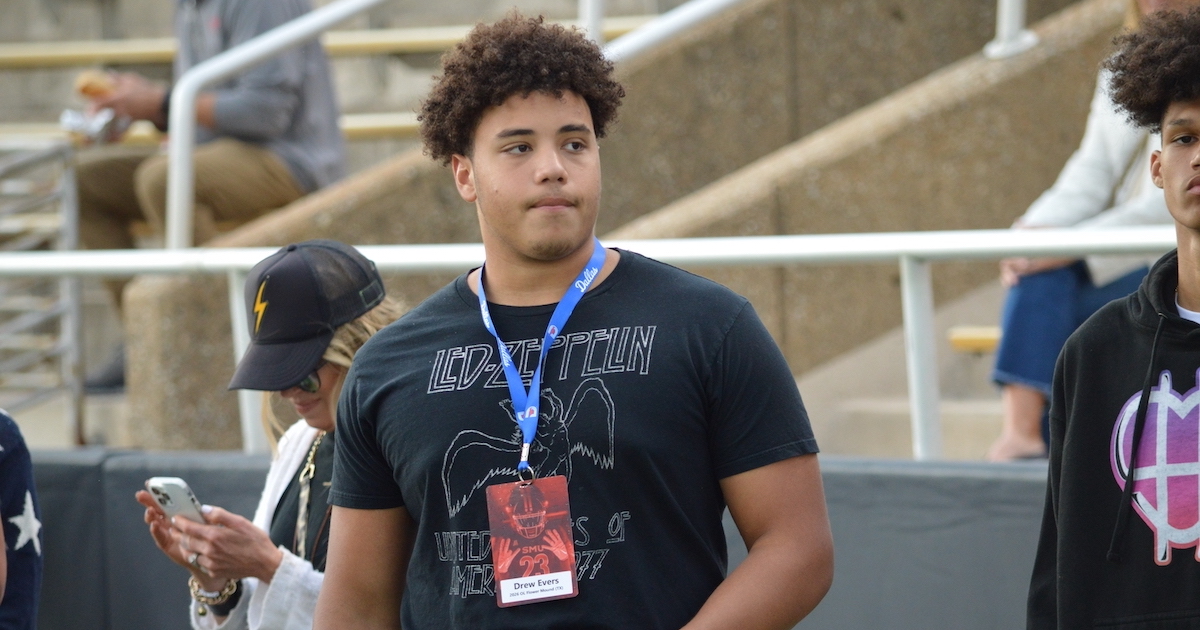 Michigan recruiting: Elite 2026 OL Drew Evers talks offer