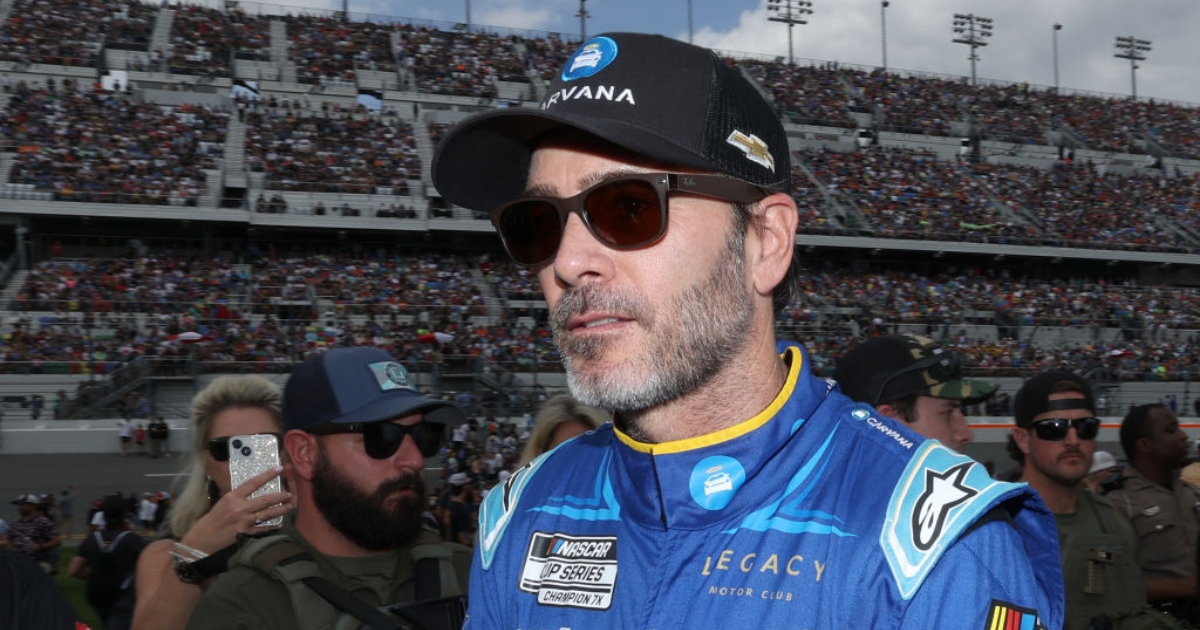 Jimmie Johnson seems to take shot at Joey Logano on radio during Coca ...