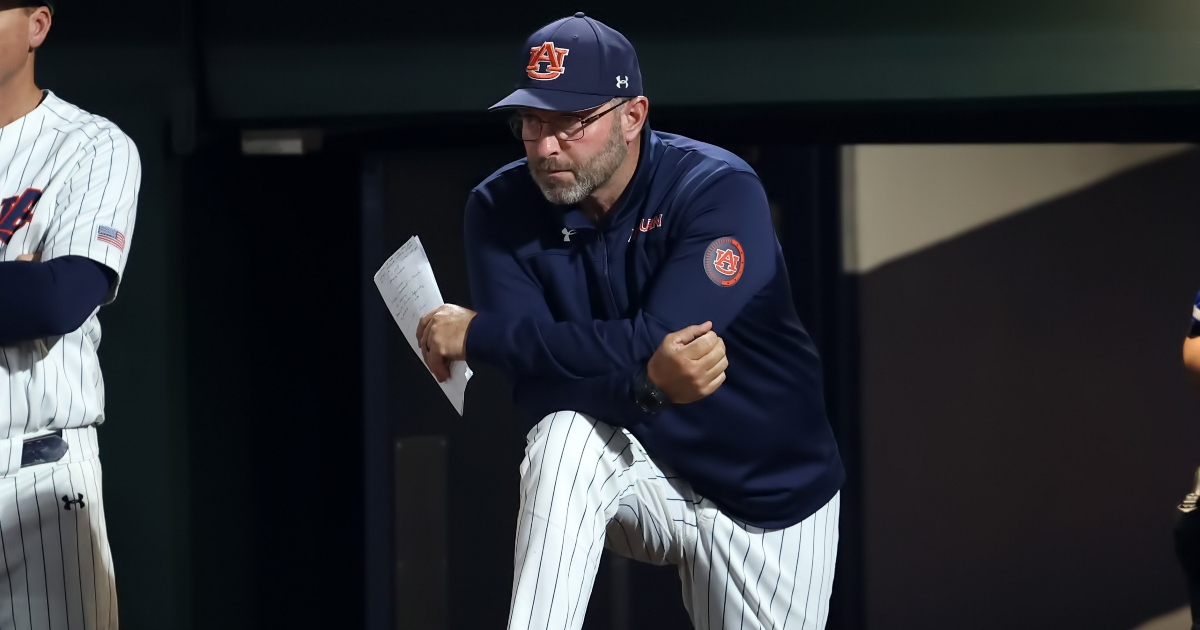 Butch Thompson on Auburn in pitching duel in opening contest against ...