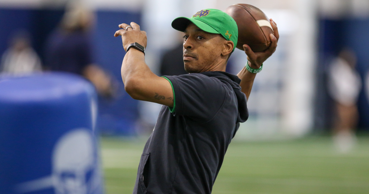 Breaking: Notre Dame, WRs coach Chansi Stuckey ‘part ways’
