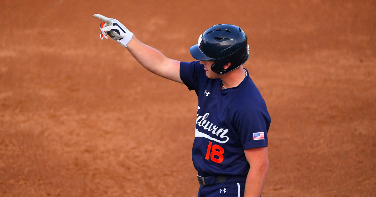 Auburn falls flat against Penn, faces Regional elimination game