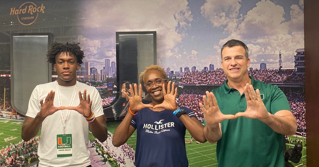 Miami showing interest early in top local wide receiver