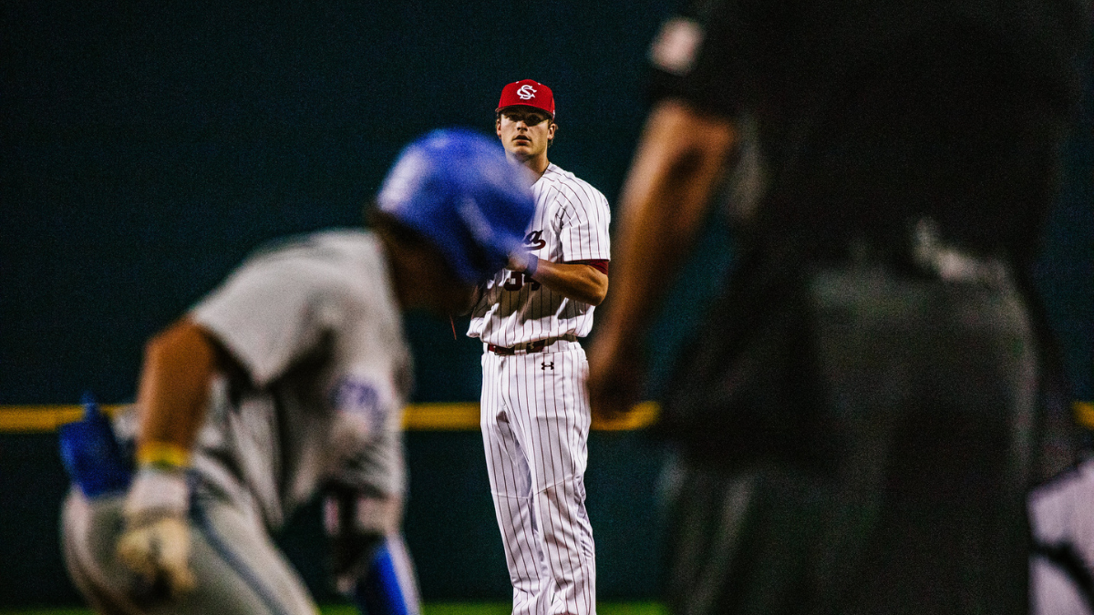 South Carolina gives James Hicks starting nod for Super Regional opener ...